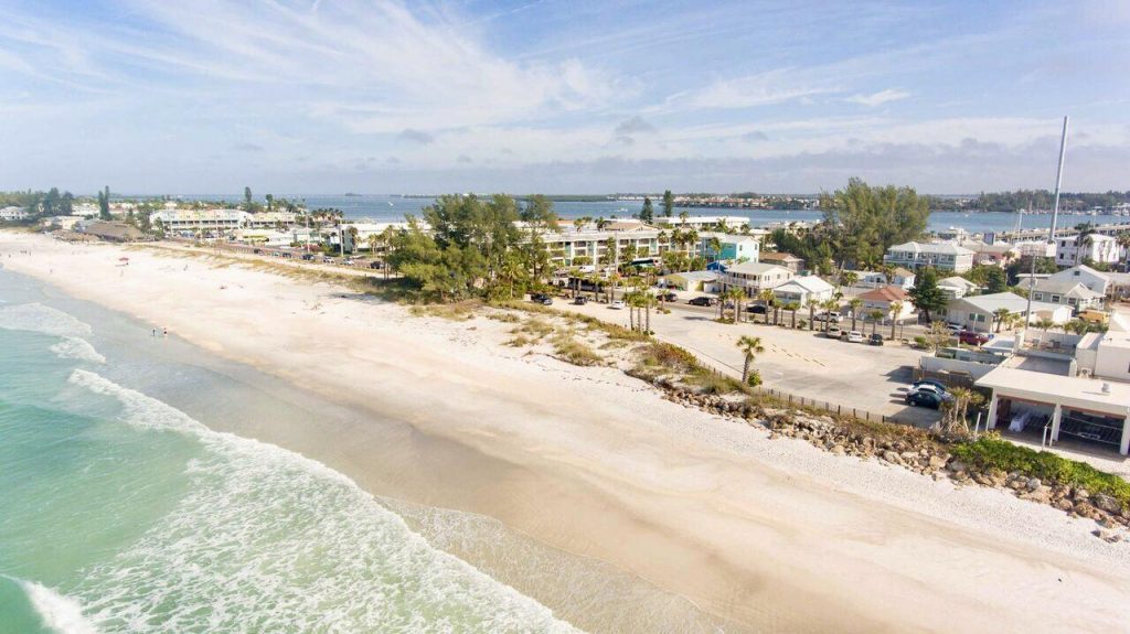Gallery – Salty Living Rentals